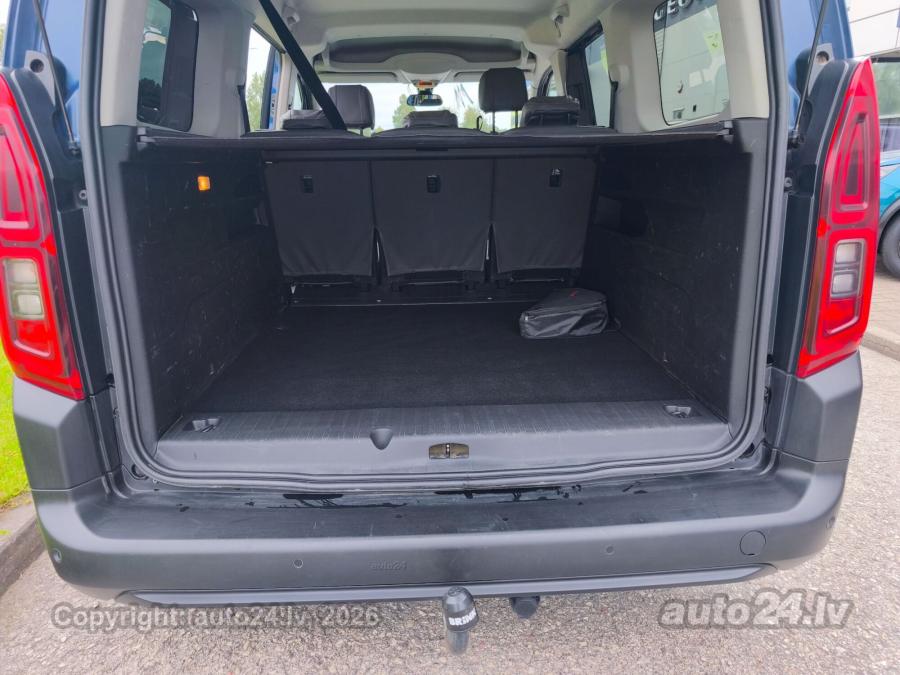 Zils Citroen Berlingo 2022 Pērnava, ar dzinēja tilpumu 1.50 L un nobraukumu 128 tūkst. km par 16900 €, foto 18 vietnē AUTOMOTO.COM.LV