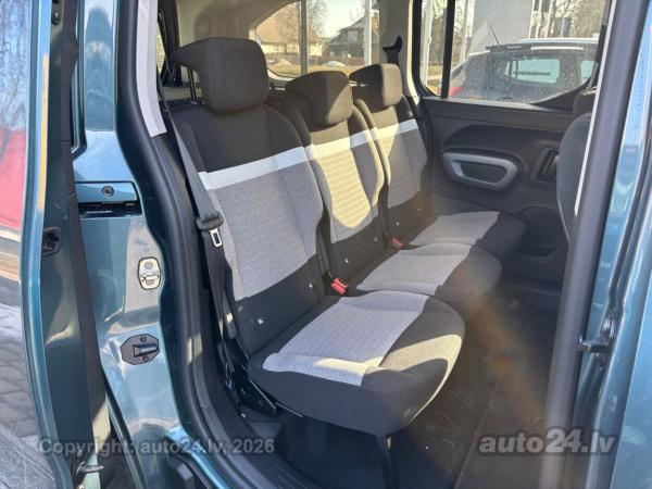 Zils Citroen Berlingo 2024 Rakvere, ar dzinēja tilpumu 1.50 L un nobraukumu 21 tūkst. km par 28790 €, foto 3 vietnē AUTOMOTO.COM.LV