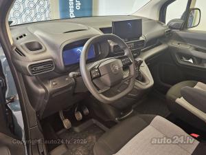 Zils Citroen Berlingo 2024 Tallina, ar dzinēja tilpumu 1.50 L un nobraukumu 20 tūkst. km par 21900 €, foto 10 vietnē AUTOMOTO.COM.LV