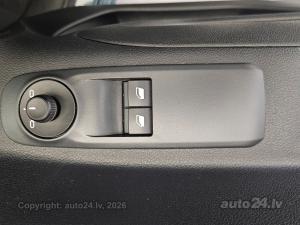Zils Citroen Berlingo 2024 Tallina, ar dzinēja tilpumu 1.50 L un nobraukumu 20 tūkst. km par 21900 €, foto 11 vietnē AUTOMOTO.COM.LV