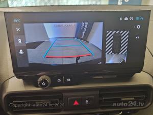 Zils Citroen Berlingo 2024 Tallina, ar dzinēja tilpumu 1.50 L un nobraukumu 20 tūkst. km par 21900 €, foto 23 vietnē AUTOMOTO.COM.LV