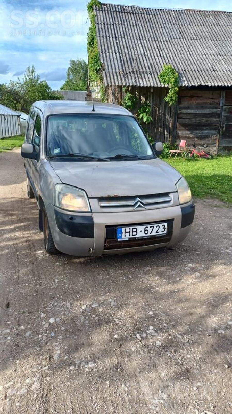 Brūns Citroen Berlingo 2008 Ogre, ar dzinēja tilpumu 1.60 L un nobraukumu 221 tūkst. km par 500 €, foto 1 vietnē AUTOMOTO.COM.LV