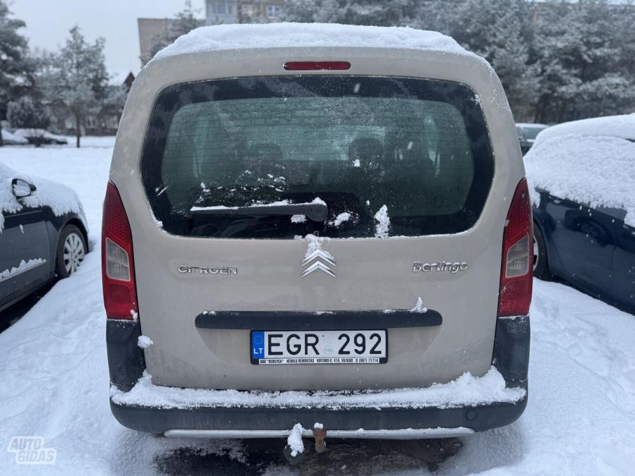 Brūns Citroen Berlingo 2009 Kauņa, ar dzinēja tilpumu 1.60 L un nobraukumu 386 tūkst. km par 1500 €, foto 5 vietnē AUTOMOTO.COM.LV