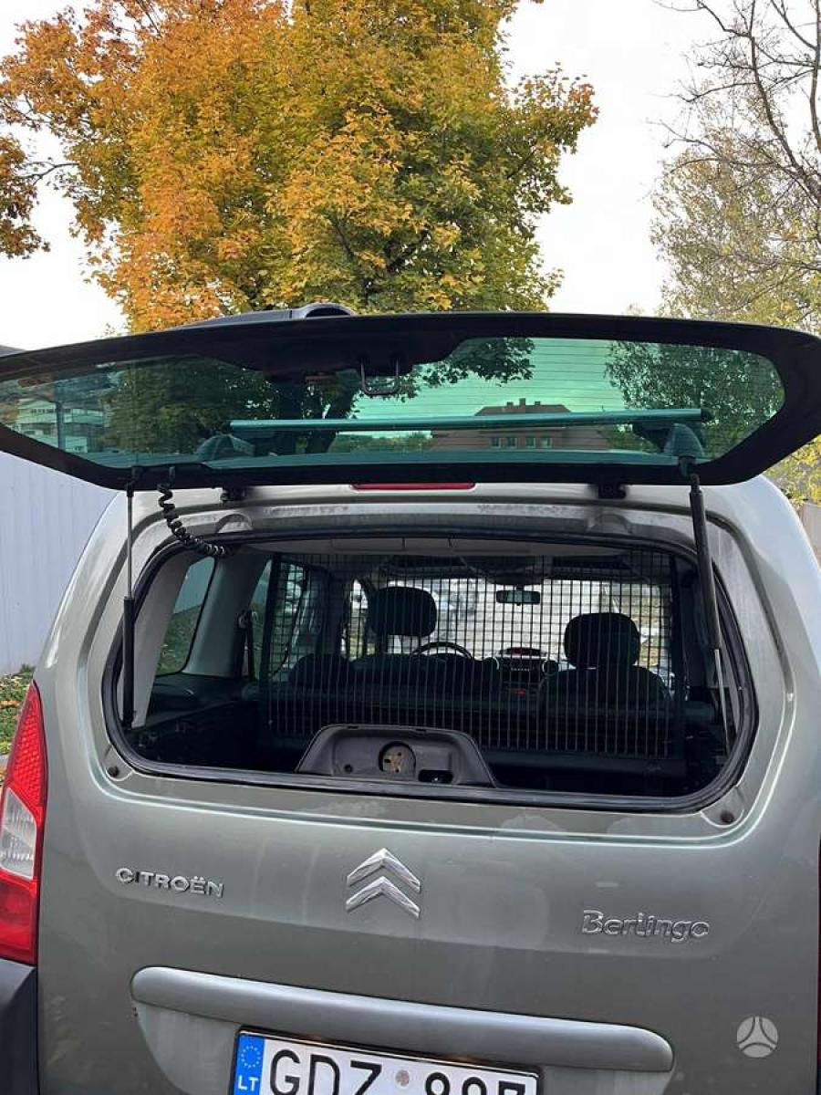 Brūns Citroen Berlingo 2009 Kauņa, ar dzinēja tilpumu 1.56 L un nobraukumu 3545 tūkst. km par 2750 €, foto 6 vietnē AUTOMOTO.COM.LV
