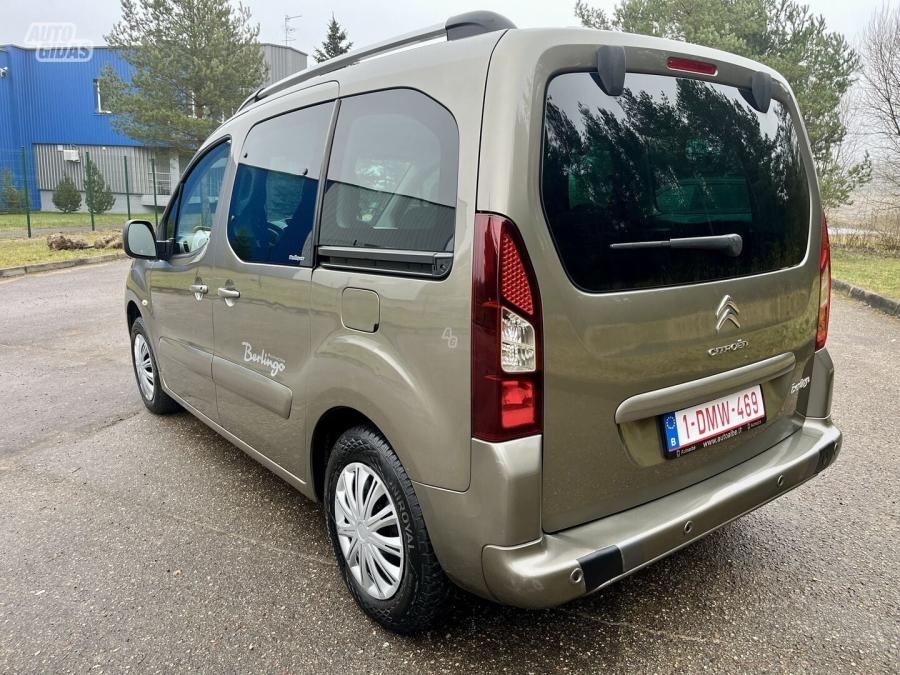 Brown Citroen Berlingo 2012 in Siauliai, with an engine capacity of 1.60 L and mileage of 199 thousand km for 4400 €, photo 9 on AUTOMOTO.COM.LV