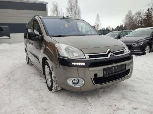 Brūns Citroen Berlingo 2013 Prienai, ar dzinēja tilpumu 1.56 L un nobraukumu 224 tūkst. km par 4400 €, foto 2 vietnē AUTOMOTO.COM.LV
