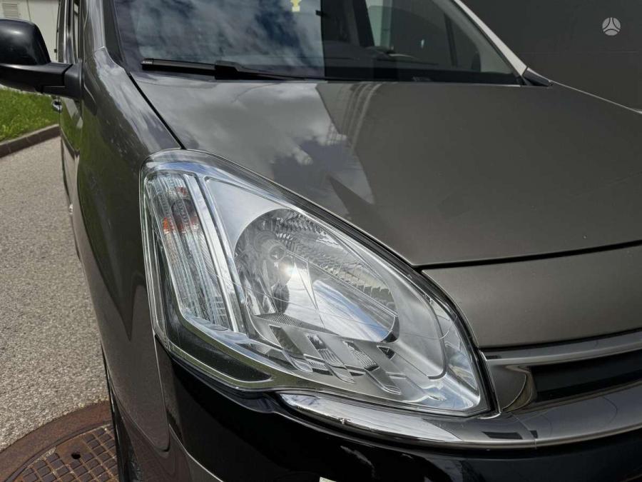 Brūns Citroen Berlingo 2014 Alīta, ar dzinēja tilpumu 1.60 L un nobraukumu 292 tūkst. km par 5100 €, foto 25 vietnē AUTOMOTO.COM.LV
