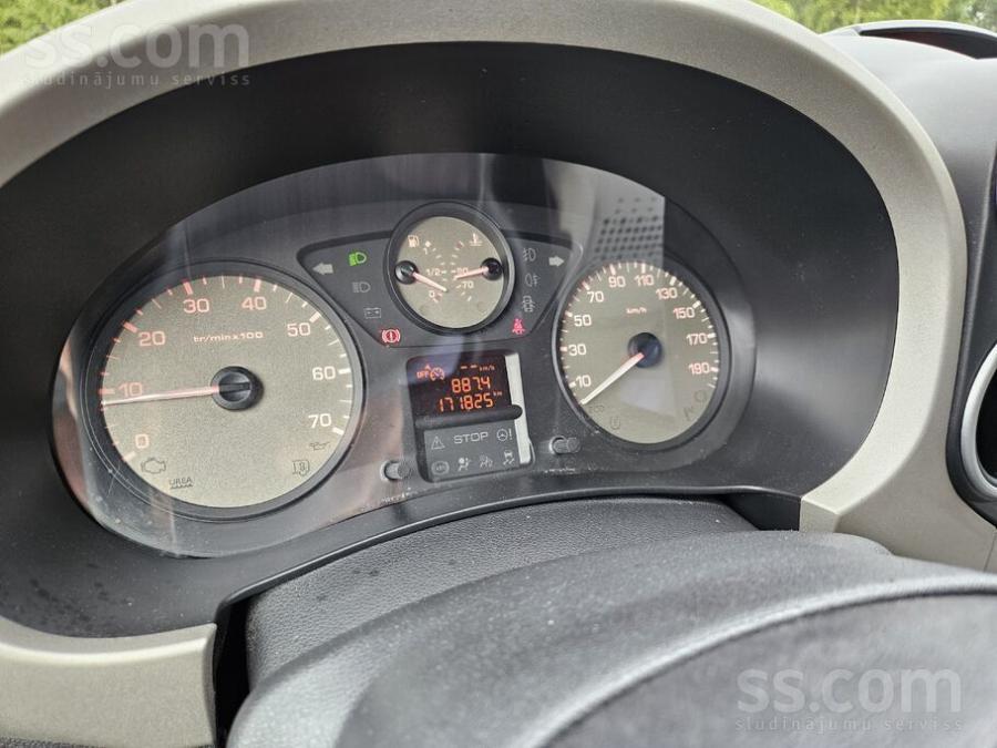 Brūns Citroen Berlingo 2015 Rīga, ar dzinēja tilpumu 1.60 L un nobraukumu 171 tūkst. km par 5200 €, foto 22 vietnē AUTOMOTO.COM.LV