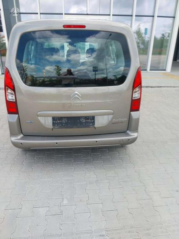 Brown Citroen Berlingo 2015 in Vilnius, with an engine capacity of 1.56 L and mileage of 209 thousand km for 6350 €, photo 10 on AUTOMOTO.COM.LV
