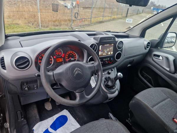 Brūns Citroen Berlingo 2016 Tauragė, ar dzinēja tilpumu 1.56 L un nobraukumu 207 tūkst. km par 5400 €, foto 8 vietnē AUTOMOTO.COM.LV