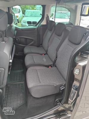 Brown Citroen Berlingo 2016 in Utena, with an engine capacity of 1.60 L and mileage of 163 thousand km for 6500 €, photo 12 on AUTOMOTO.COM.LV