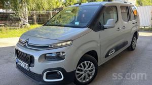 Brown Citroen Berlingo 2019 in Ogre, with an engine capacity of 1.50 L and mileage of 308 thousand km for 7900 €, photo  on AUTOMOTO.COM.LV