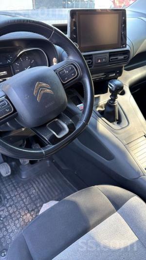 Brūns Citroen Berlingo 2019 Ogre, ar dzinēja tilpumu 1.50 L un nobraukumu 308 tūkst. km par 7900 €, foto 6 vietnē AUTOMOTO.COM.LV