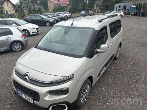 Brown Citroen Berlingo 2019 in Riga, with an engine capacity of 1.50 L and mileage of 0 thousand km for 7300 €, photo 4 on AUTOMOTO.COM.LV
