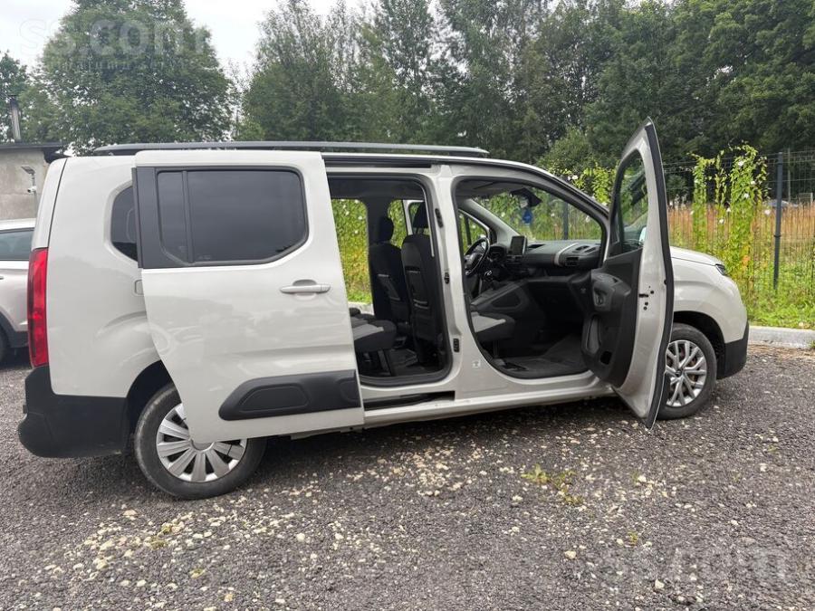 Brown Citroen Berlingo 2019 in Riga, with an engine capacity of 1.50 L and mileage of 0 thousand km for 7300 €, photo 6 on AUTOMOTO.COM.LV