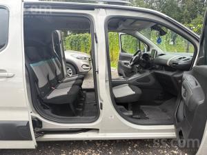 Brown Citroen Berlingo 2019 in Riga, with an engine capacity of 1.50 L and mileage of 0 thousand km for 7300 €, photo 7 on AUTOMOTO.COM.LV