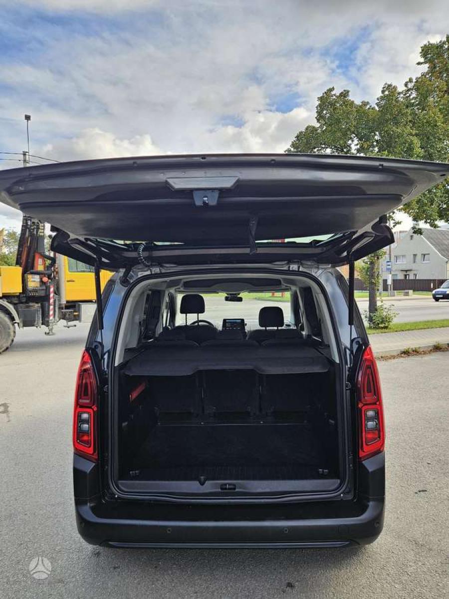 Brūns Citroen Berlingo 2019 Šauļi, ar dzinēja tilpumu 1.20 L un nobraukumu 186 tūkst. km par 8950 €, foto 12 vietnē AUTOMOTO.COM.LV