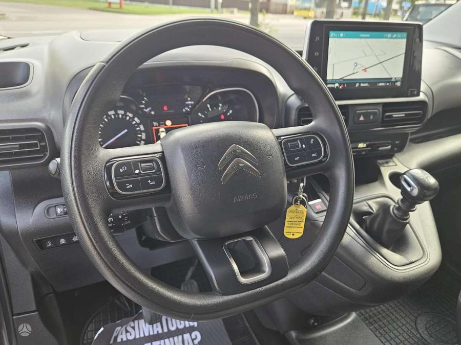 Brūns Citroen Berlingo 2019 Šauļi, ar dzinēja tilpumu 1.20 L un nobraukumu 186 tūkst. km par 8950 €, foto 17 vietnē AUTOMOTO.COM.LV