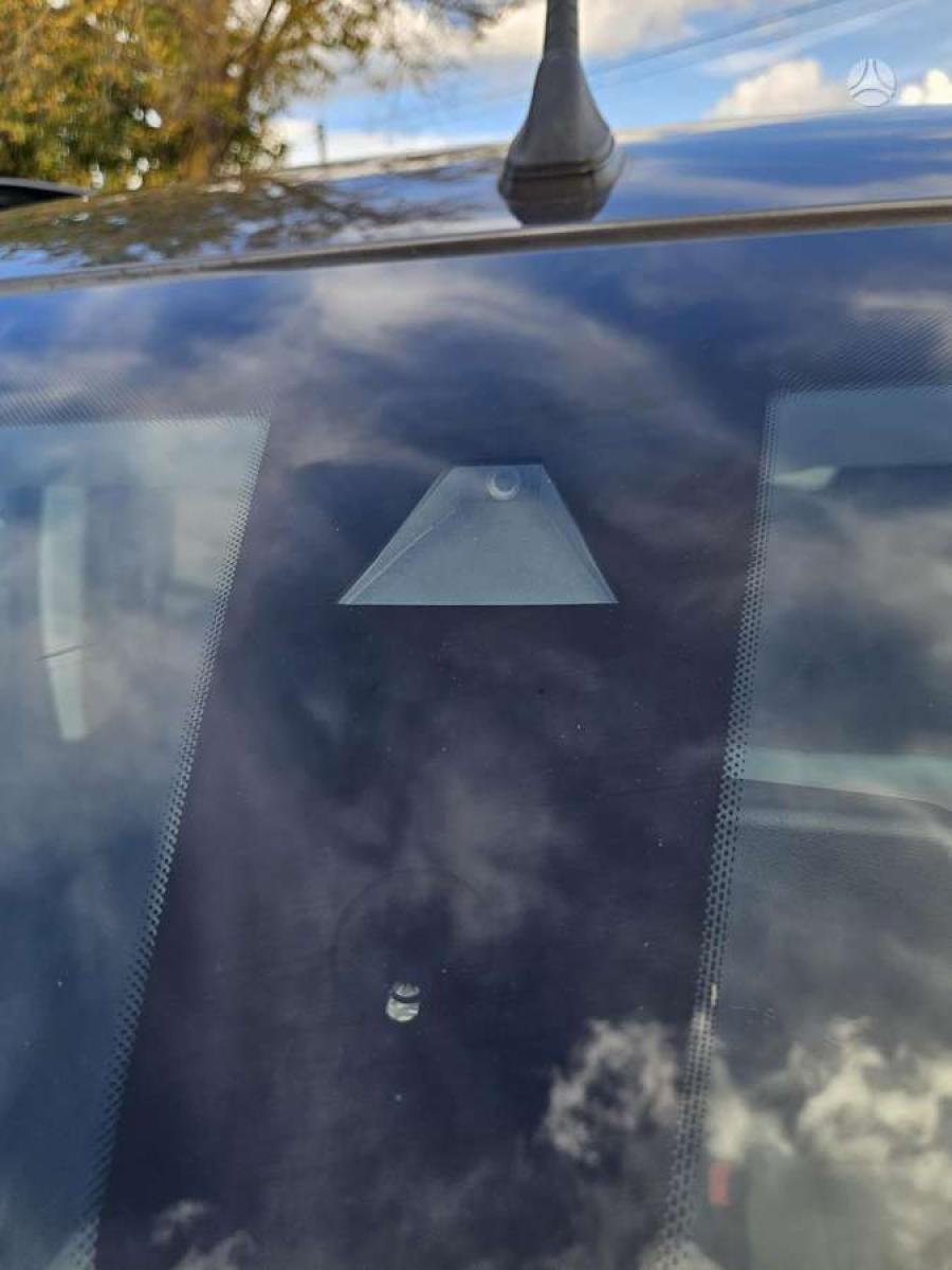 Brūns Citroen Berlingo 2019 Šauļi, ar dzinēja tilpumu 1.20 L un nobraukumu 186 tūkst. km par 8950 €, foto 27 vietnē AUTOMOTO.COM.LV