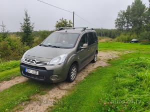 Brūns Citroen Berlingo 2013 Tallina, ar dzinēja tilpumu 1.60 L un nobraukumu 345 tūkst. km par 3800 €, foto  vietnē AUTOMOTO.COM.LV
