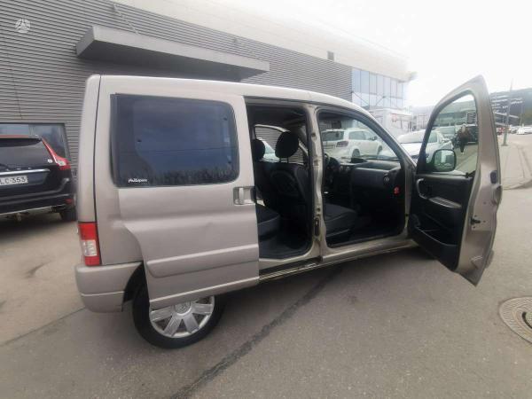Brūns Citroen Berlingo 2007 Viļņa, ar dzinēja tilpumu 1.59 L un nobraukumu 400 tūkst. km par 570 €, foto 7 vietnē AUTOMOTO.COM.LV