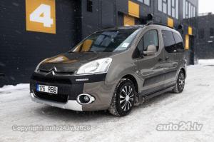 Brūns Citroen Berlingo 2014 Tallina, ar dzinēja tilpumu 1.60 L un nobraukumu 263 tūkst. km par 4399 €, foto 3 vietnē AUTOMOTO.COM.LV