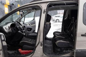 Brūns Citroen Berlingo 2014 Tallina, ar dzinēja tilpumu 1.60 L un nobraukumu 263 tūkst. km par 4399 €, foto 10 vietnē AUTOMOTO.COM.LV