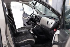Brūns Citroen Berlingo 2014 Tallina, ar dzinēja tilpumu 1.60 L un nobraukumu 263 tūkst. km par 4399 €, foto 14 vietnē AUTOMOTO.COM.LV