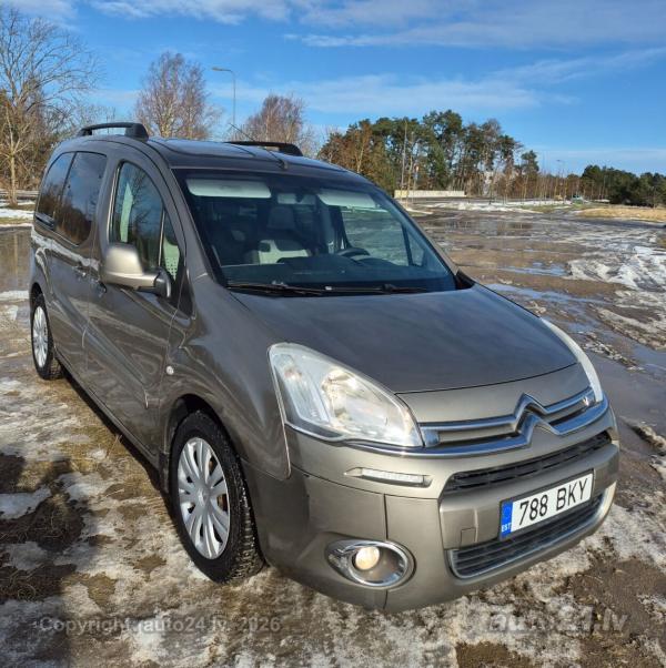 Brūns Citroen Berlingo 2014 Tallina, ar dzinēja tilpumu 1.60 L un nobraukumu 262 tūkst. km par 4490 €, foto 2 vietnē AUTOMOTO.COM.LV