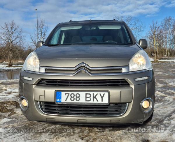 Brūns Citroen Berlingo 2014 Tallina, ar dzinēja tilpumu 1.60 L un nobraukumu 262 tūkst. km par 4490 €, foto 5 vietnē AUTOMOTO.COM.LV