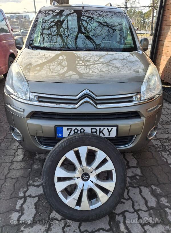 Brūns Citroen Berlingo 2014 Tallina, ar dzinēja tilpumu 1.60 L un nobraukumu 262 tūkst. km par 4490 €, foto 7 vietnē AUTOMOTO.COM.LV
