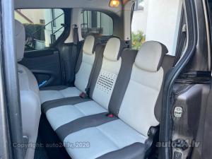 Brūns Citroen Berlingo 2015 Tallina, ar dzinēja tilpumu 1.60 L un nobraukumu 205 tūkst. km par 6300 €, foto 8 vietnē AUTOMOTO.COM.LV