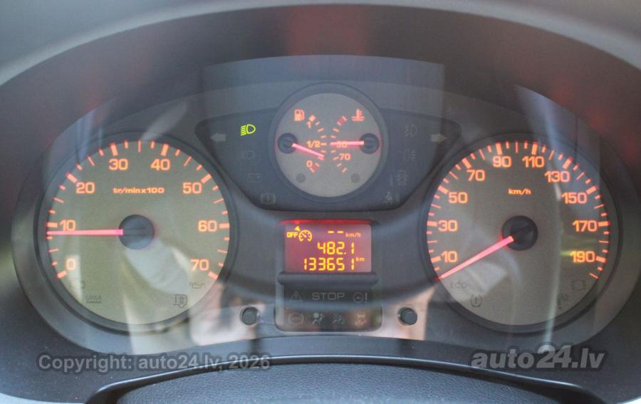 Brūns Citroen Berlingo 2015 Rapla, ar dzinēja tilpumu 1.60 L un nobraukumu 134 tūkst. km par 6950 €, foto 12 vietnē AUTOMOTO.COM.LV