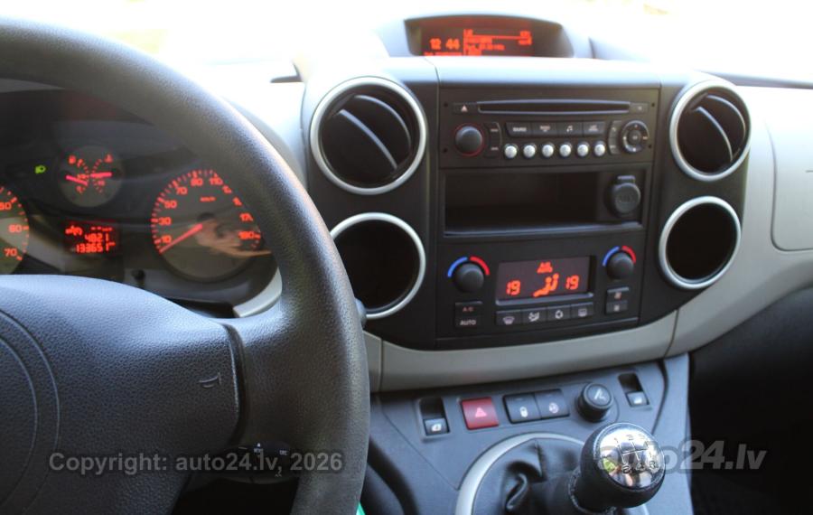 Brūns Citroen Berlingo 2015 Rapla, ar dzinēja tilpumu 1.60 L un nobraukumu 134 tūkst. km par 6950 €, foto 13 vietnē AUTOMOTO.COM.LV
