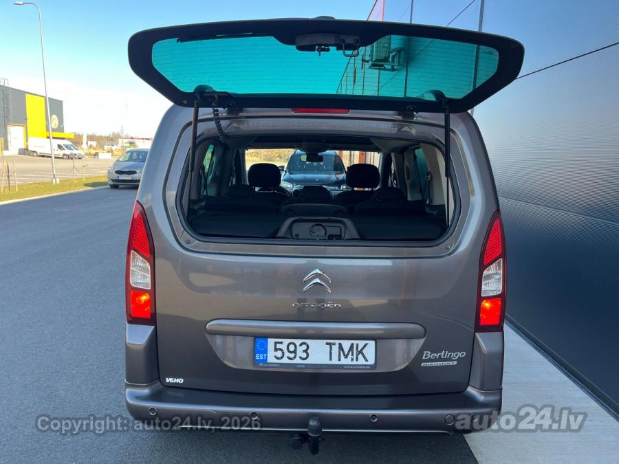 Brown Citroen Berlingo 2016 in Kuressaare, with an engine capacity of 1.20 L and mileage of 146 thousand km for 7690 €, photo 8 on AUTOMOTO.COM.LV