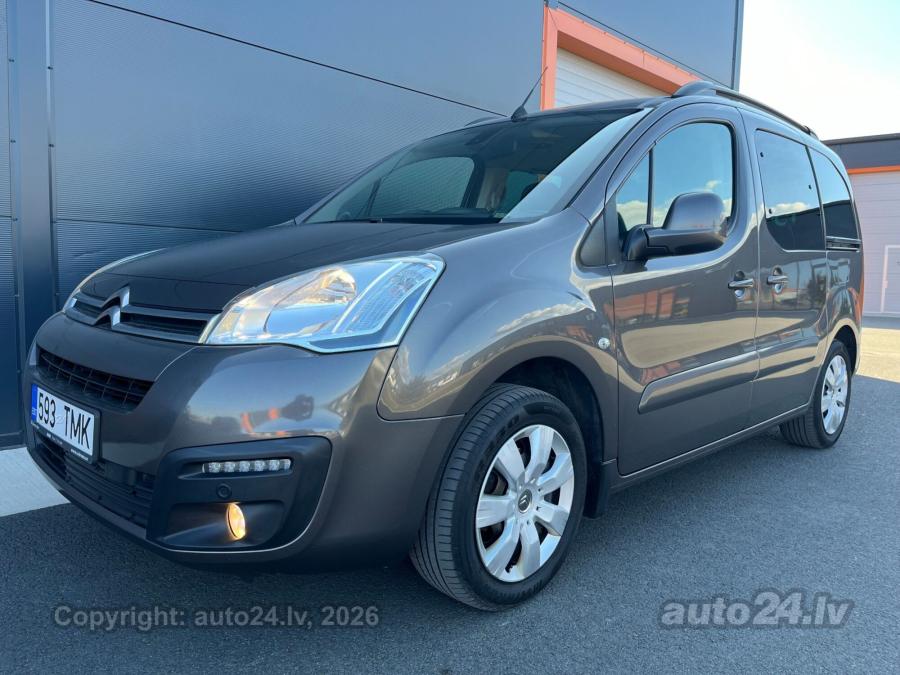 Brūns Citroen Berlingo 2016 Kuresāre, ar dzinēja tilpumu 1.20 L un nobraukumu 146 tūkst. km par 7690 €, foto 1 vietnē AUTOMOTO.COM.LV