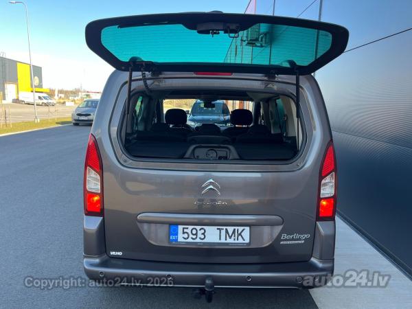 Brūns Citroen Berlingo 2016 Kuresāre, ar dzinēja tilpumu 1.20 L un nobraukumu 146 tūkst. km par 7690 €, foto 5 vietnē AUTOMOTO.COM.LV