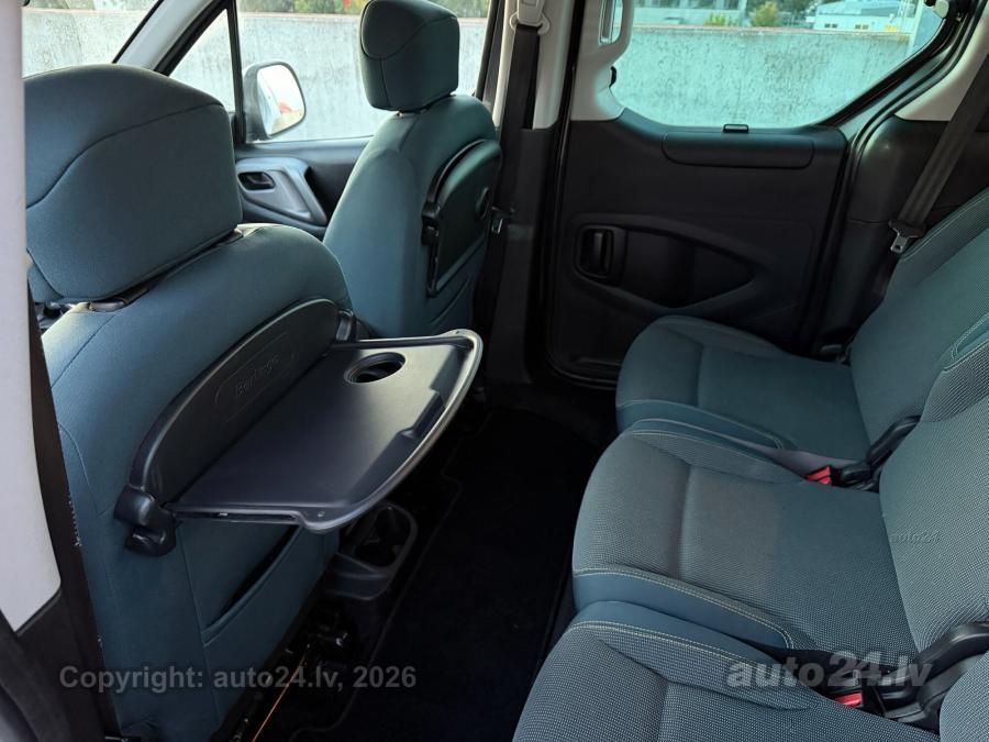 Brūns Citroen Berlingo 2017 Tallina, ar dzinēja tilpumu 1.60 L un nobraukumu 181 tūkst. km par 6495 €, foto 19 vietnē AUTOMOTO.COM.LV