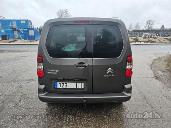 Brown Citroen Berlingo 2018 in Jogeva, with an engine capacity of 1.60 L and mileage of 281 thousand km for 5490 €, photo 6 on AUTOMOTO.COM.LV
