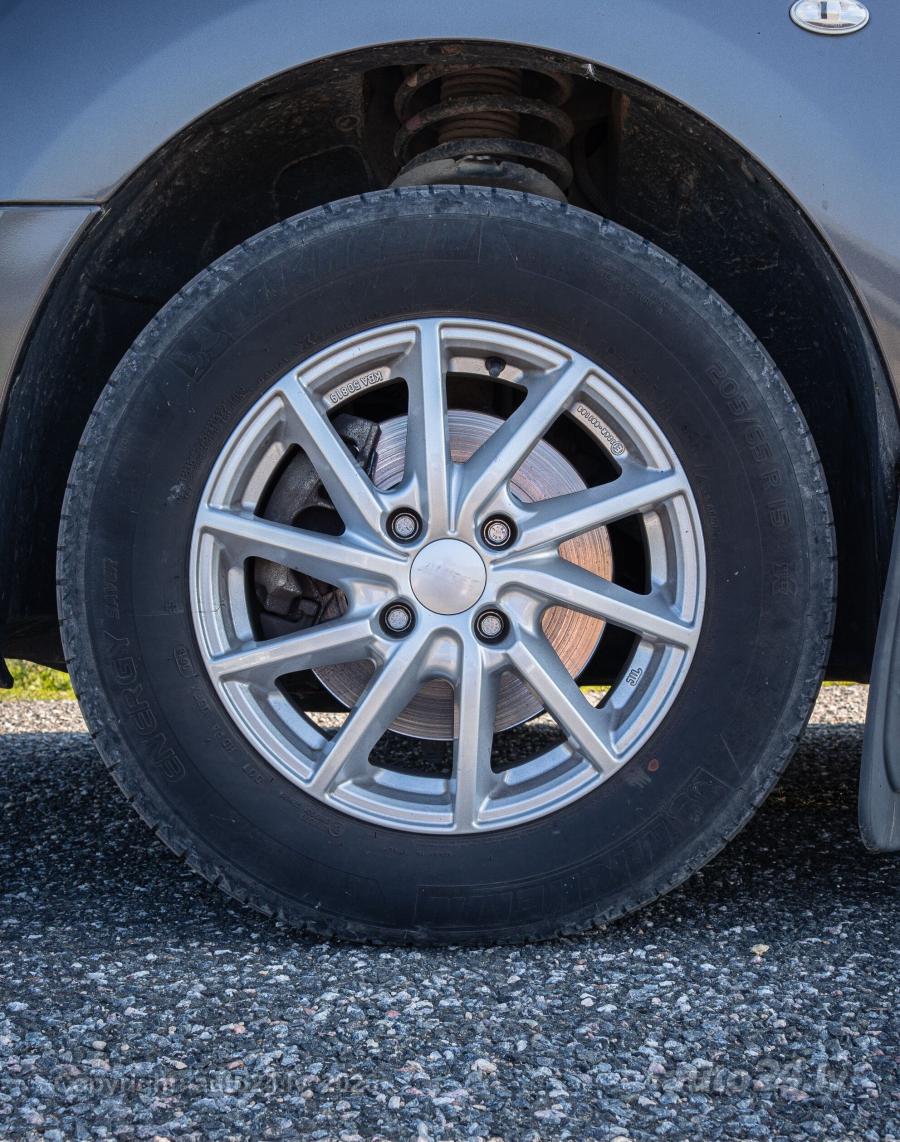 Brūns Citroen Berlingo 2018 Tallina, ar dzinēja tilpumu 1.60 L un nobraukumu 38 tūkst. km par 9500 €, foto 7 vietnē AUTOMOTO.COM.LV