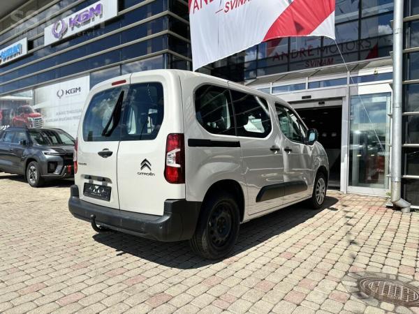 Brown Citroen Berlingo 2021 in Riga, with an engine capacity of 1.50 L and mileage of 144 thousand km for 11800 €, photo 4 on AUTOMOTO.COM.LV