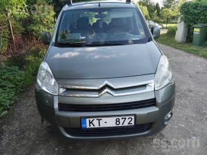 Zaļš Citroen Berlingo 2009 Rīga, ar dzinēja tilpumu 1.60 L un nobraukumu 308 tūkst. km par 2600 €, foto  vietnē AUTOMOTO.COM.LV