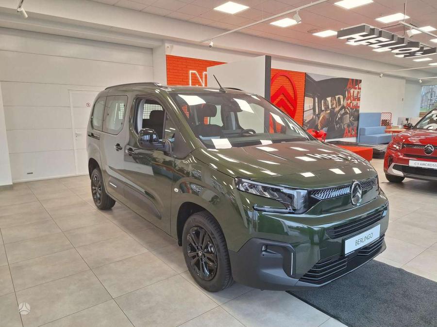 Green Citroen Berlingo 2026 in Vilnius, with an engine capacity of 1.50 L and mileage of 0 thousand km for 26790 €, photo 4 on AUTOMOTO.COM.LV
