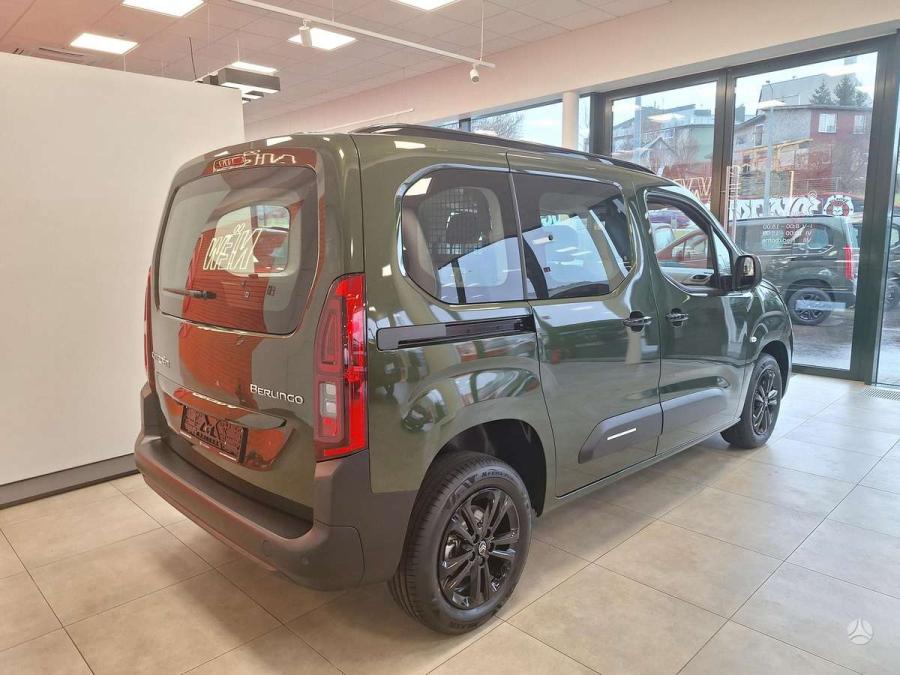 Green Citroen Berlingo 2026 in Vilnius, with an engine capacity of 1.50 L and mileage of 0 thousand km for 26790 €, photo 7 on AUTOMOTO.COM.LV