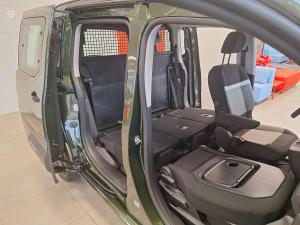 Green Citroen Berlingo 2026 in Vilnius, with an engine capacity of 1.50 L and mileage of 0 thousand km for 26790 €, photo 16 on AUTOMOTO.COM.LV