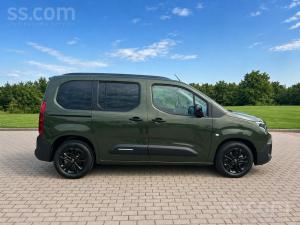 Zaļš Citroen Berlingo 2026 Rīga, ar dzinēja tilpumu 1.50 L un nobraukumu 10 tūkst. km par 30850 €, foto 8 vietnē AUTOMOTO.COM.LV