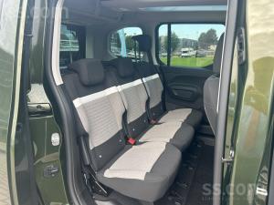 Zaļš Citroen Berlingo 2026 Rīga, ar dzinēja tilpumu 1.50 L un nobraukumu 10 tūkst. km par 30850 €, foto 16 vietnē AUTOMOTO.COM.LV