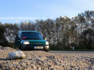 Zaļš Citroen Berlingo 2007 Pērnava, ar dzinēja tilpumu 1.60 L un nobraukumu 307 tūkst. km par 1100 €, foto  vietnē AUTOMOTO.COM.LV