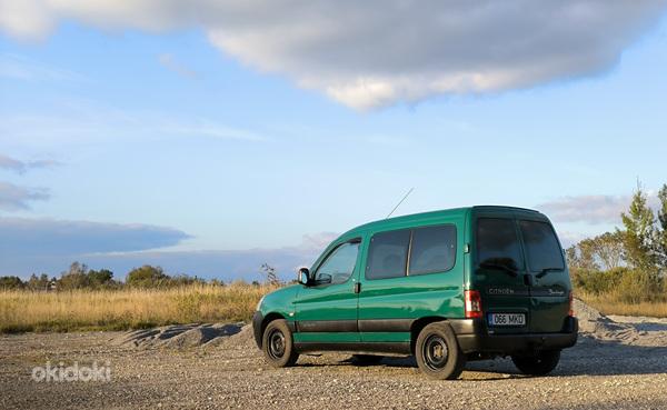 Green Citroen Berlingo 2007 in Parnu, with an engine capacity of 1.60 L and mileage of 307 thousand km for 1100 €, photo 2 on AUTOMOTO.COM.LV