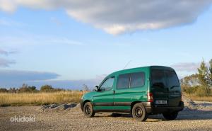 Green Citroen Berlingo 2007 in Parnu, with an engine capacity of 1.60 L and mileage of 307 thousand km for 1100 €, photo 3 on AUTOMOTO.COM.LV